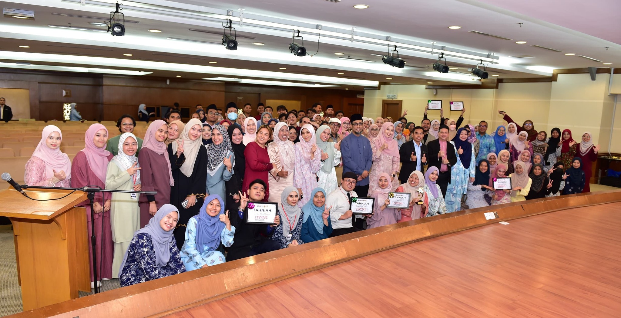 Di Sebalik Lensa Kamera Seminar Sastera Kanak-Kanak dan Remaja Kali Ke-13